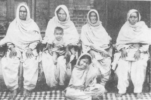 Real Original Pictures of Bhagat Singh, A Must See - Storieo